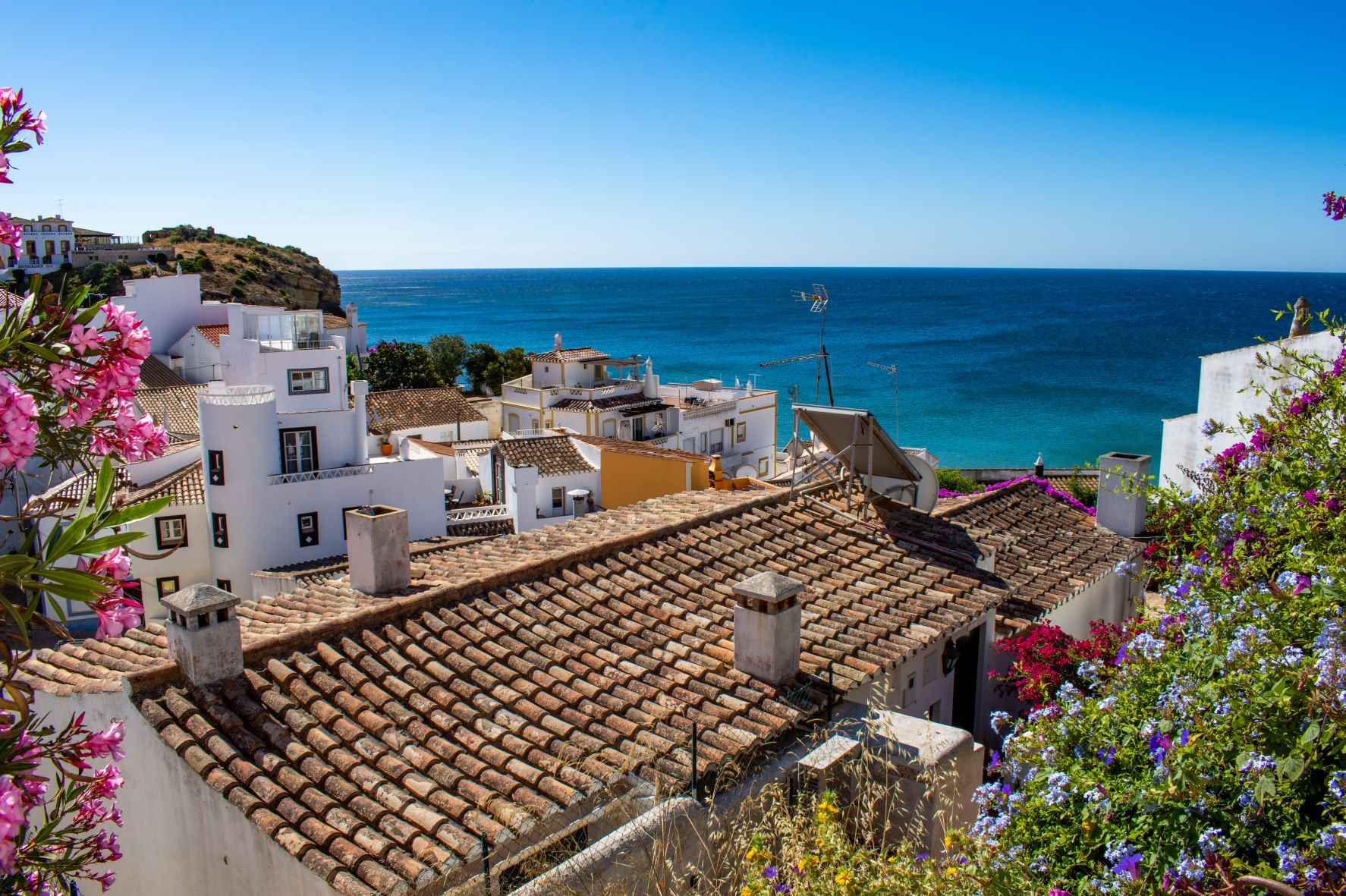 Top 5 Picture-Postcard Algarve Resorts